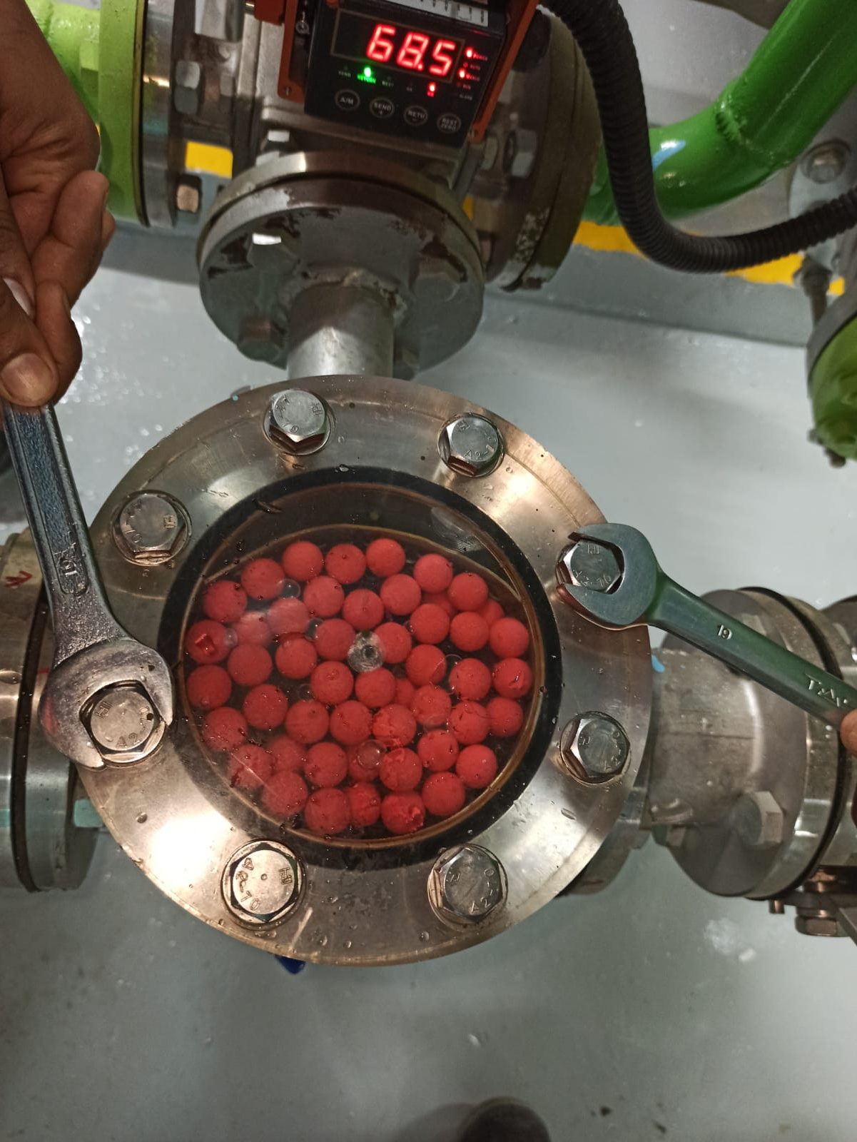 Condenser Cleaning Service & Chiller Maintenance | HydroBall